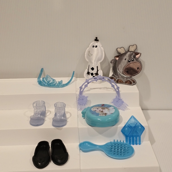 Disney | Toys | Disney Animators Collection Frozen 6 Doll Accessories ...